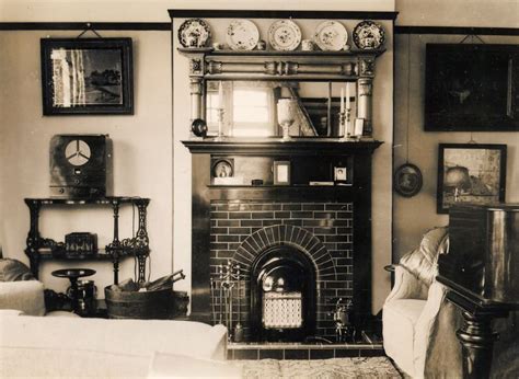 28 Vintage Photos That Show House Interiors In The 1920s ~ Vintage Everyday