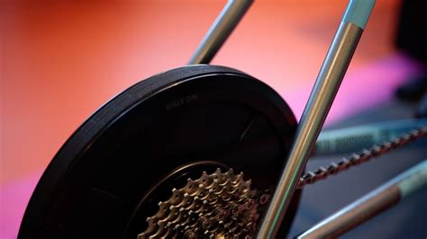 Zwift Launches Their First Direct Drive Smart Trainer Zwift Hub