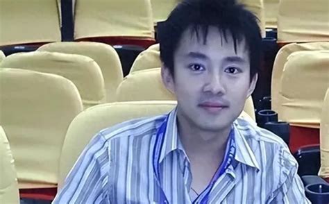 前央视主持人亚宁——从医生成集团老总 八阕