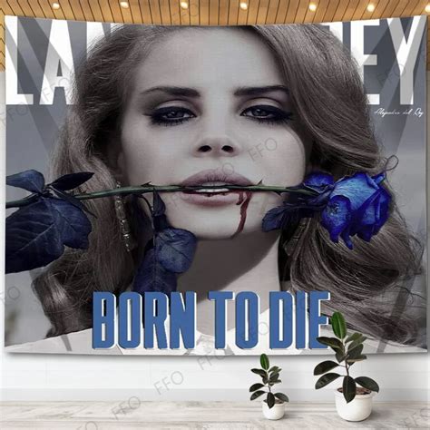 Lana Del Rey Mascara