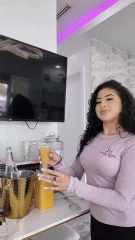 Facialmania S Find And Share On Giphy