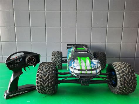 Traxxas E Revo Grün Vxl 6s Brushless 1 8 4wd Gebraucht In Grünenmatt