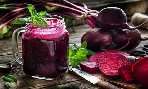 5 Benefits Of Drinking Betroot Juice In Winter