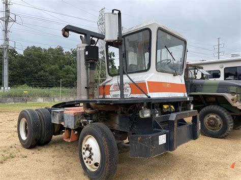 1999 Ottawa Spotter Yard Spotter J M Wood Auction Company Inc