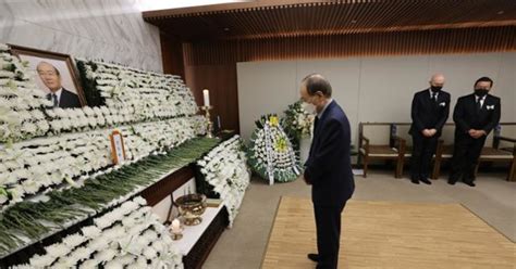 하루 남은 전두환 장례 최측근 장세동 옛 사위 윤상현 빈소에