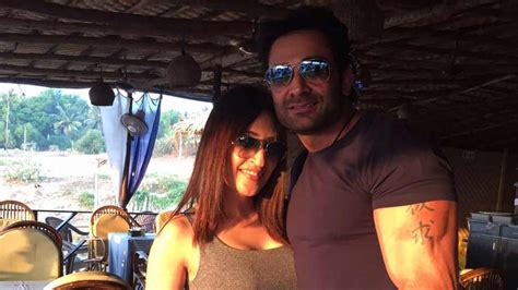 Delhi Air Hostess Alleged Suicide Case Husband Of The Deceased Mayank