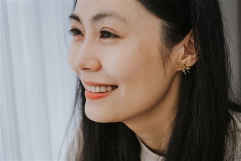 三得利健康網路商店 「努力成為自己喜歡的模樣 老化僅僅是念頭轉換的一瞬間。當我們放棄自己、決定鬆懈時，就老了。」