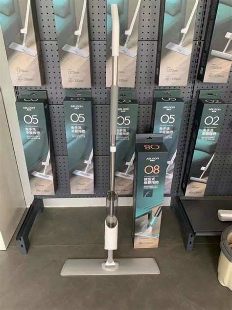 Spray Mop With 60cm Length Aluminum Material Mop Head Please Contact