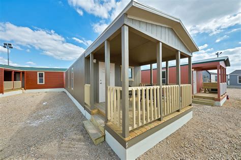 The Largest Tiny Home In The Tyler Tiny House Outlet