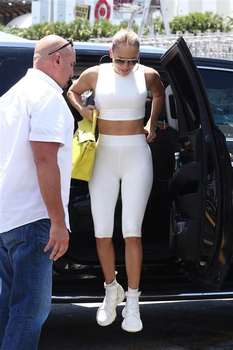 Jennifer Lopez Pussy Print Of The Day