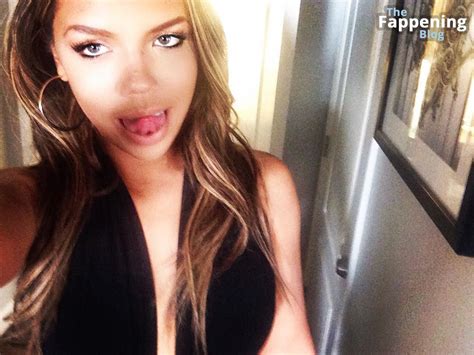 Kiely Williams Sexy 10 Photos Thefappening