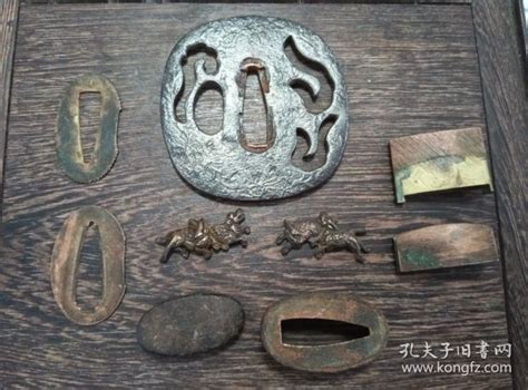 【茶事雅器0593】刀镡之四十：日本购回 刀镡刀挡刀锷 目贯 缘头 刀鉏 刀簇 切羽 貔貅 目贯 双重刀簇 完整一套拆下来的 江户明治时期 老铁 品相不错 刀镡长69宽66厚044厘米