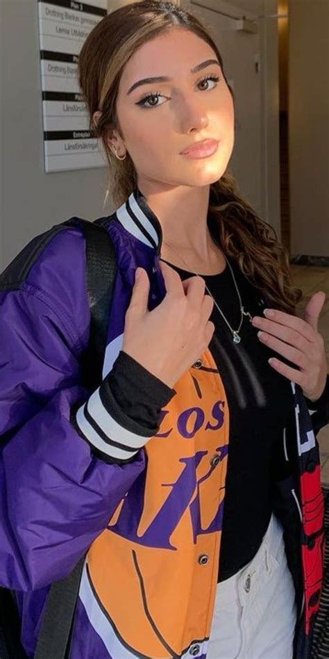 Pin Af ♕︎𝐴𝑙𝑎𝑎 𝐾ℎ𝑎𝑙𝑒𝑑♕︎ På شیرین بیوتی