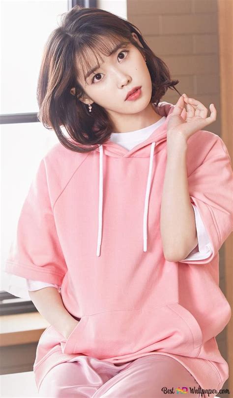 Cute Iu Singer 4k Wallpaper Download