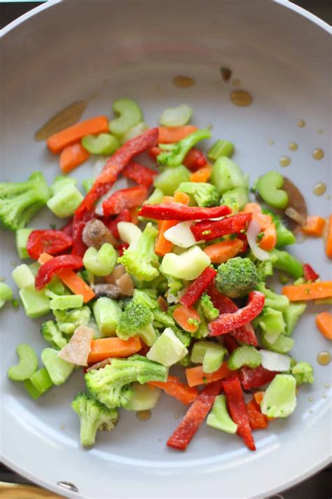 Vegetable Stir Fry Noodles Mj And Hungryman