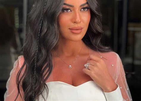 عروس شهر مايو الثالثة ميرنا نور الدين تحتفل بـ عقد قرانها صور المصري اليوم