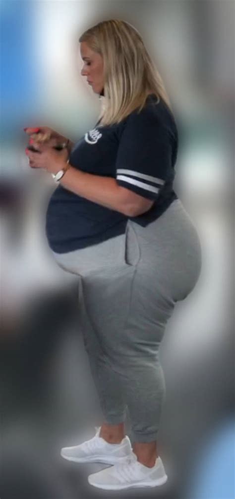 Fat Ass Blonde Bbw Milf Stuffing Herself By Candidking113 On Deviantart