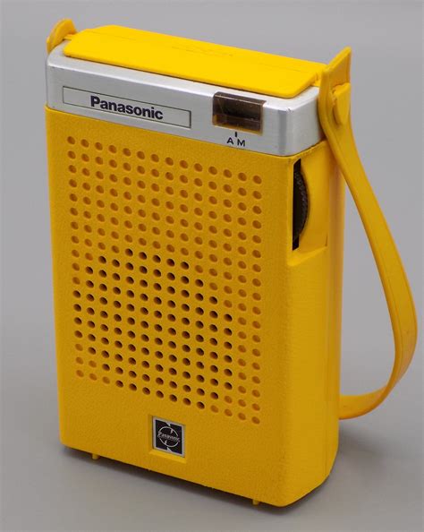 Vintage Panasonic Transistor Radio R 1029 Am Band Made In Japan 1972
