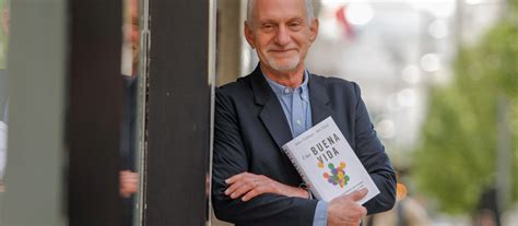 Robert Waldinger Profesor De Harvard Nada Garantiza La Felicidad