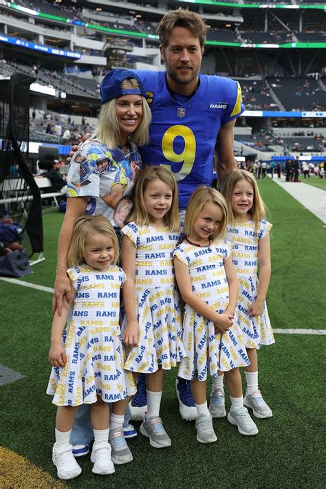 Matthew Stafford Reacts To Daughters School Prank ‘its Going To Be Ok