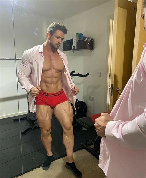 Eddie Chipp Rclothedmuscle