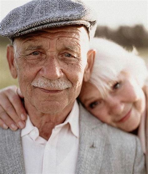 Instagram Older Couple Poses Old Couple Photography Older Couple Photography