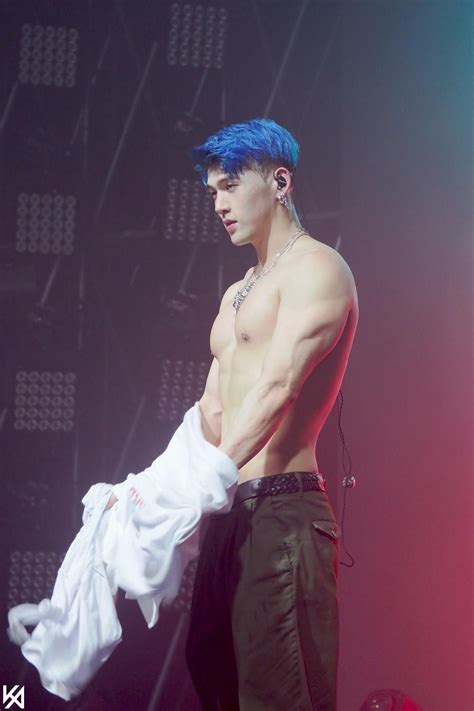 Pin By Zombie Ufo On Bm Kard Cute Asian Guys Hot Korean Guys Bm Kard