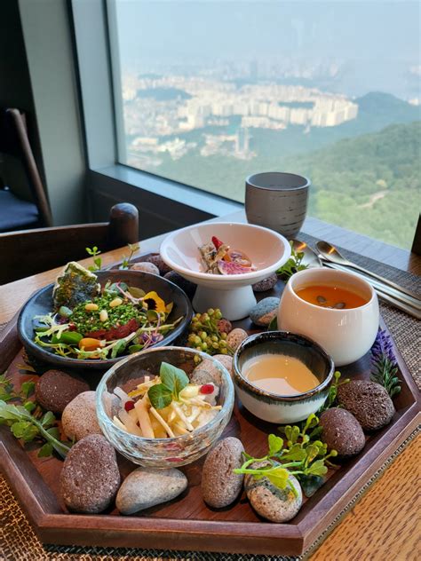 서울 남산 N서울타워 전망대 한쿡 레스토랑 이용권 Pkg