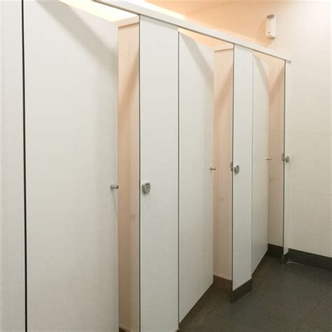 Assembling The Perfect Toilet Space With Flat Pack Cubicles Jialifu