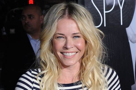 Chelsea Handler Gives Emotional Speech On Last Lately Show