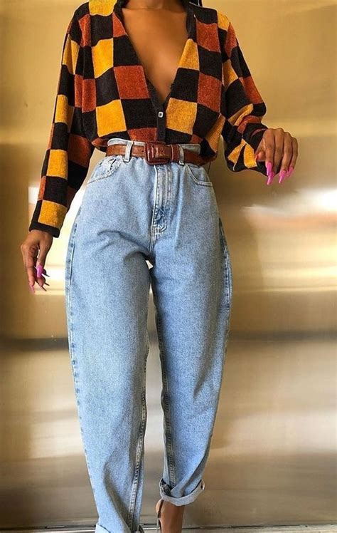 Como Atualizar O Look Com Mom Jeans Guita Moda Looks Moda Retrô