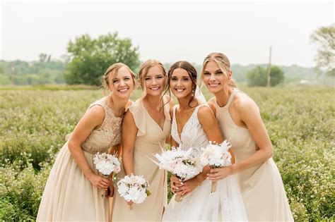 10 Tips For Choosing The Perfect Bridesmaids For Your Wedding