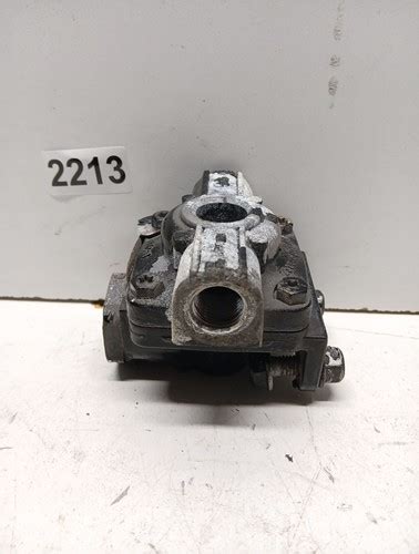 Bendix ~ T 240004d ~ Brake Valve ~ New ~ Out Of The Box For Sale