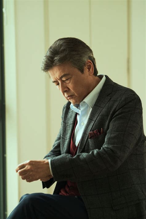 三浦友和「ギターが並べてある自分の住み家みたいな居心地のいい空間は、大切にしたいと思っています」映画「ケイコ 目を澄ませて」 Getnavi Web ゲットナビ