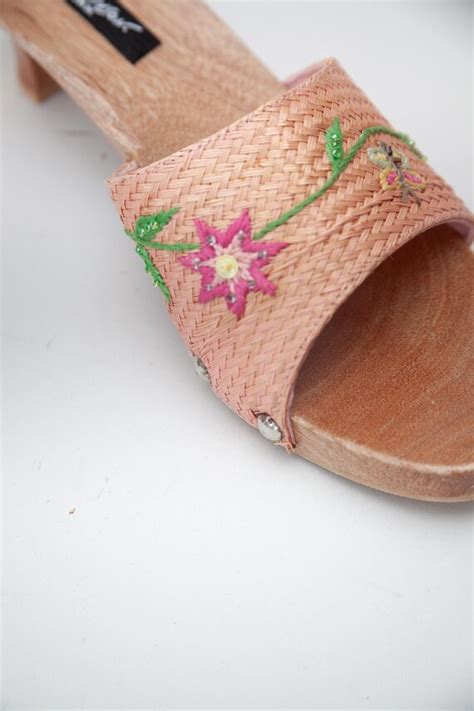 Betsey Johnson Vintage Raffia Clogs Gem