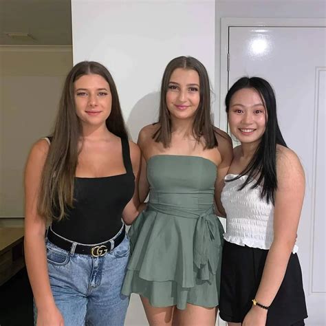 213 R Ranked Girls