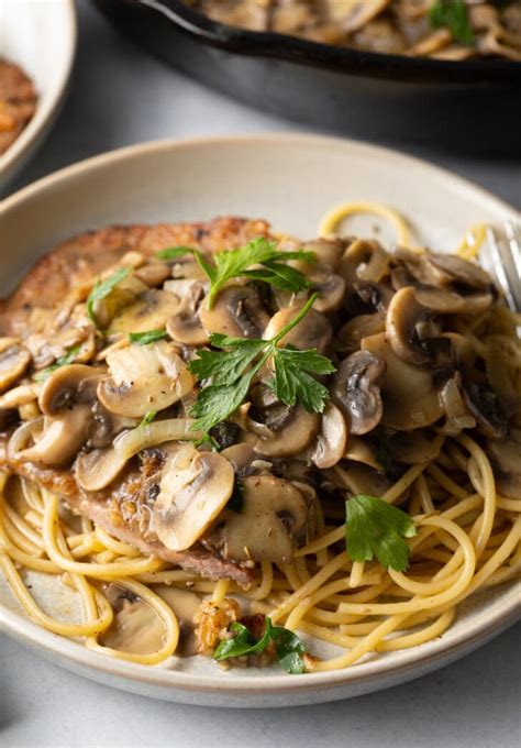 Veal Scallopini With Mushroom Sauce A Spicy Perspective