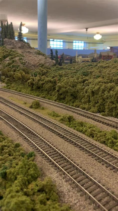 Bando Em 1 2 8 8 4 Meets Cn Intermodal Ho Scale