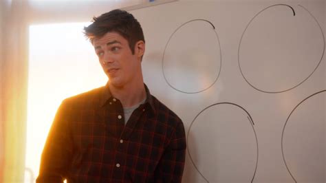 Supergirl The Flash Explains The Multiverse Youtube