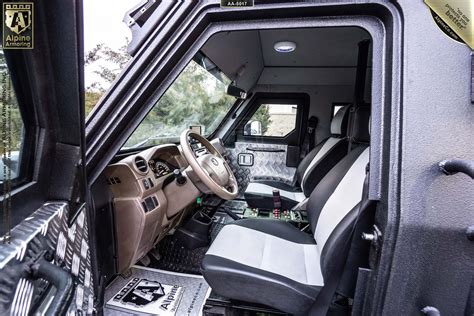 Renta Camión Blindado Cuda® Apc Swat Alpine Armoring