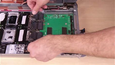 Lenovo Thinksystem Sd650 N V3 Removing A Gpu Board Assembly Youtube