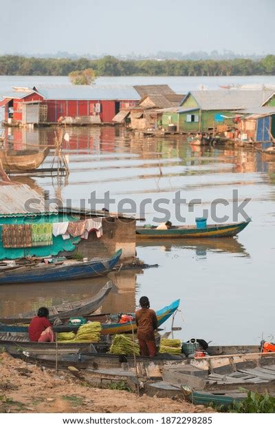 Floating Materials Photos Images And Pictures Shutterstock