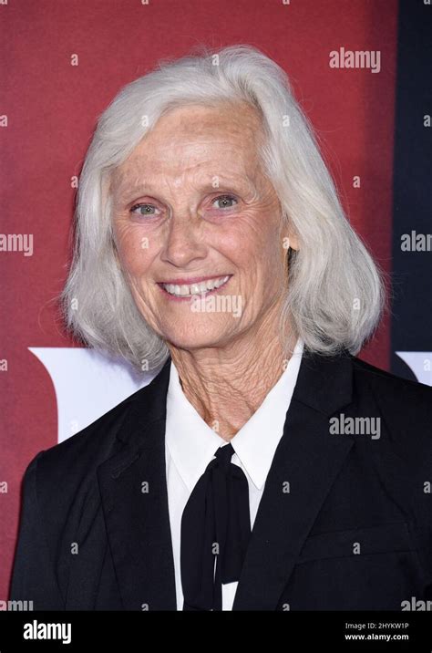 Sallye Hooks At Stephen Kings Doctor Sleep U S Premiere Held At The Regency Village Theatre