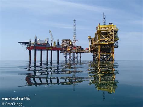 Vessel details for: SEAFOX 4 (Supply Vessel) - IMO 8756148, MMSI ...