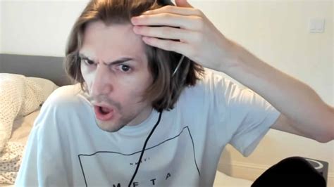 Twitch Viewers Grossed Out After Xqcs Disgusting” Room And Stream Setup