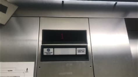 Thyssenkrupp Impulse Oildraulic Elevator Sportsmans Warehouse Colorado Springs Co Youtube