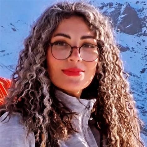 Jana Javid Threads Say More