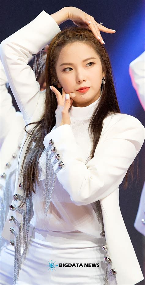 씨엘씨clc 최유진 귀여우면서도 청순청순한 우유빛 미모 씨엘씨clc 최유진 귀여우면서도 청순청순한 우유빛 미모