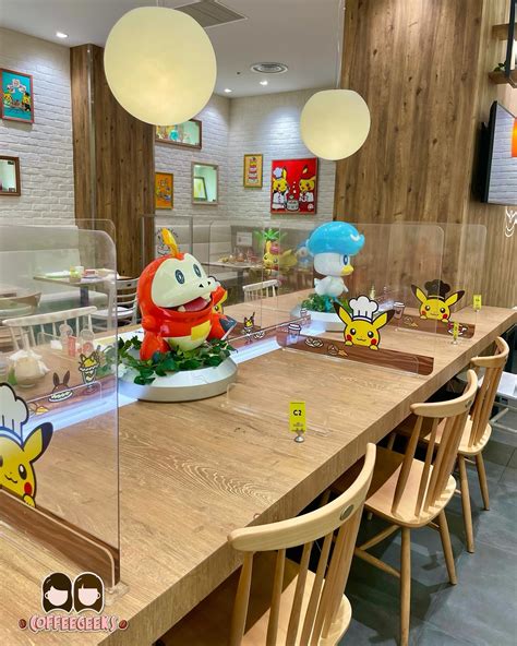 𝐂𝐨𝐟𝐟𝐞𝐞 𝐆𝐞𝐞𝐤𝐬 Pokemon Café En Osaka Japón 🇯🇵 Visitamos Esta Cafetería