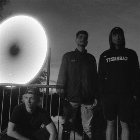 Stream Salut I Força Al Canut By Hipotalamuszi Listen Online For Free